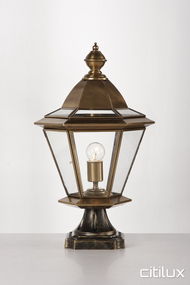 Fairfield West Classic Outdoor Brass Made Pillar Mount Light Elegant ...